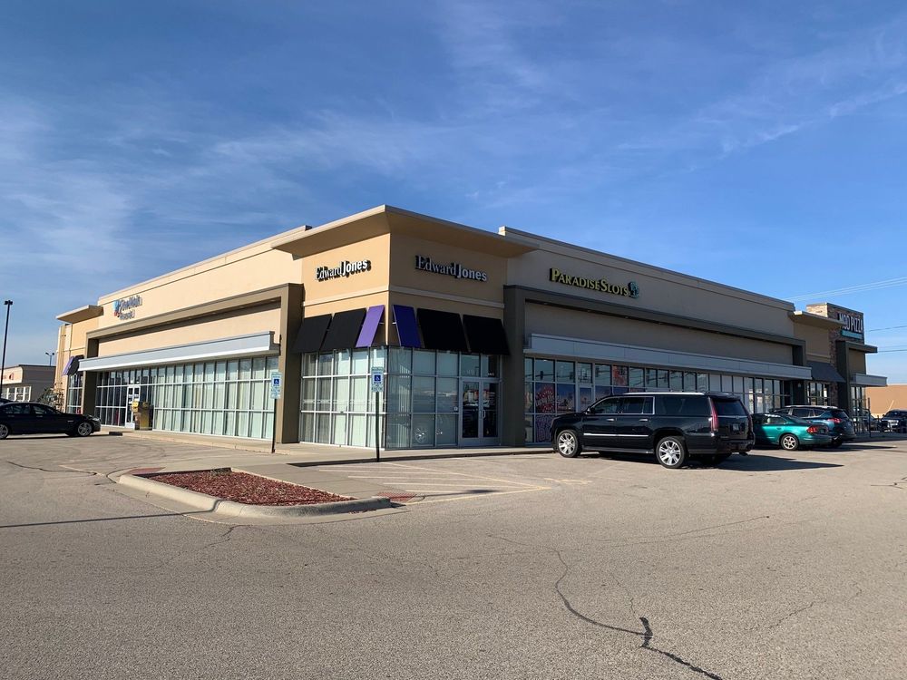 First Midwest Group | Guski 1419 W Lane Rd Machesney Park